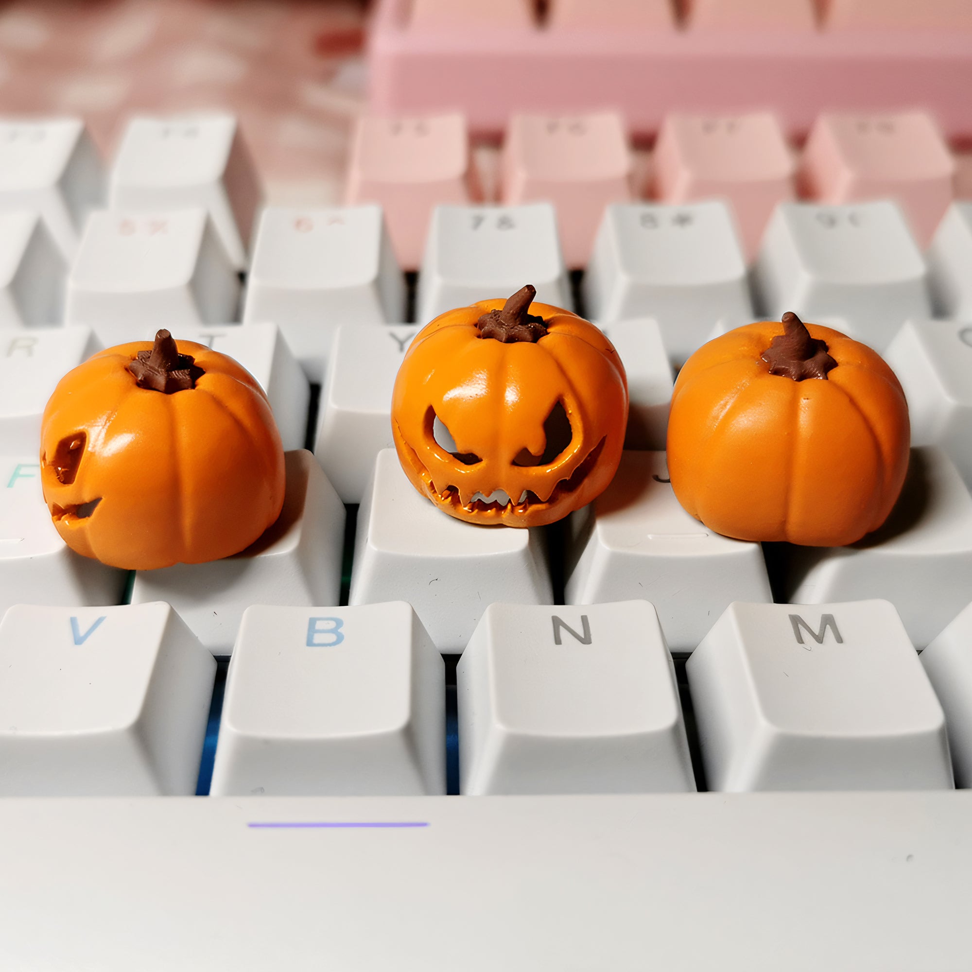 Resin Translucent 3D Pumpkin Keycap – KeyGeak