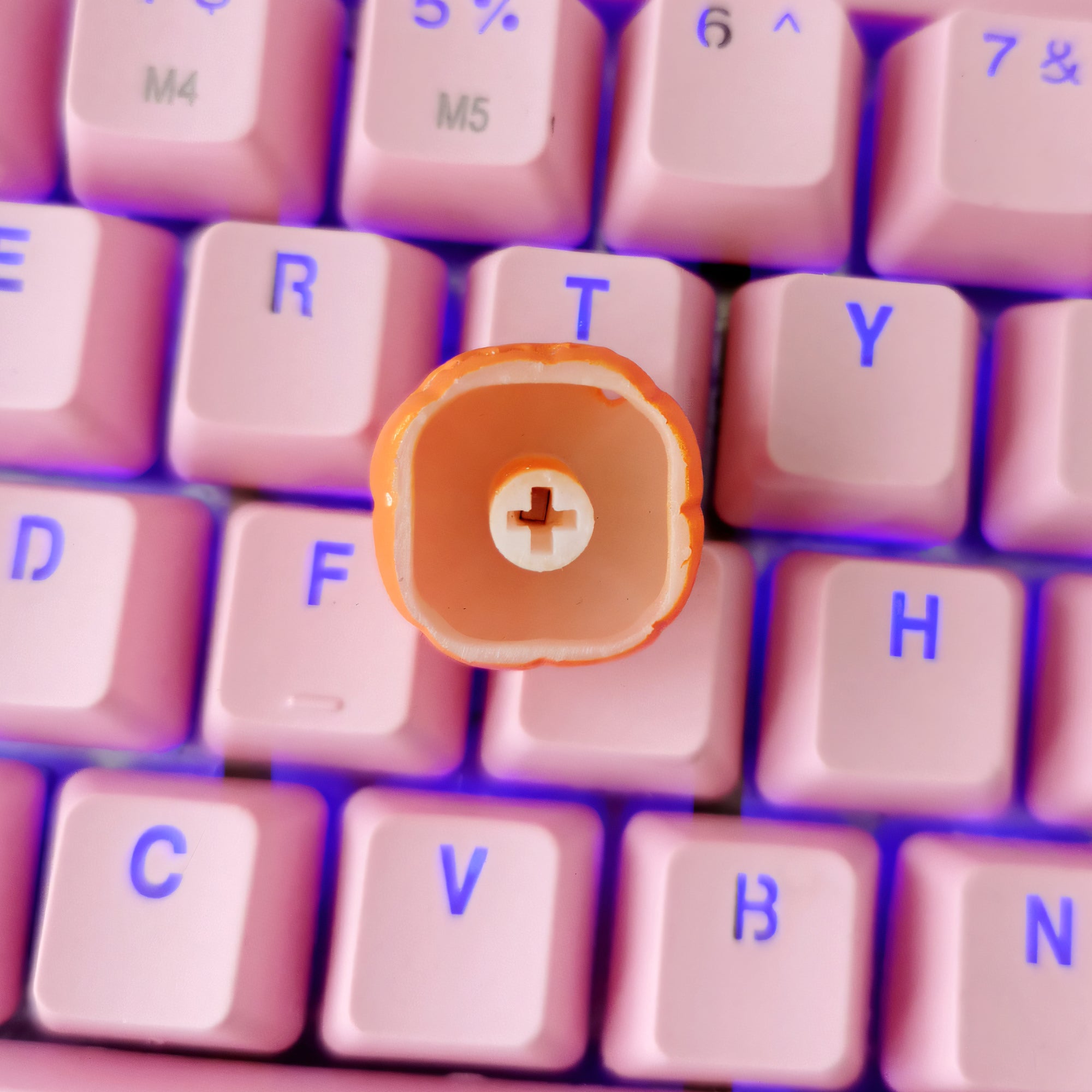 Resin Translucent 3D Pumpkin Keycap – KeyGeak