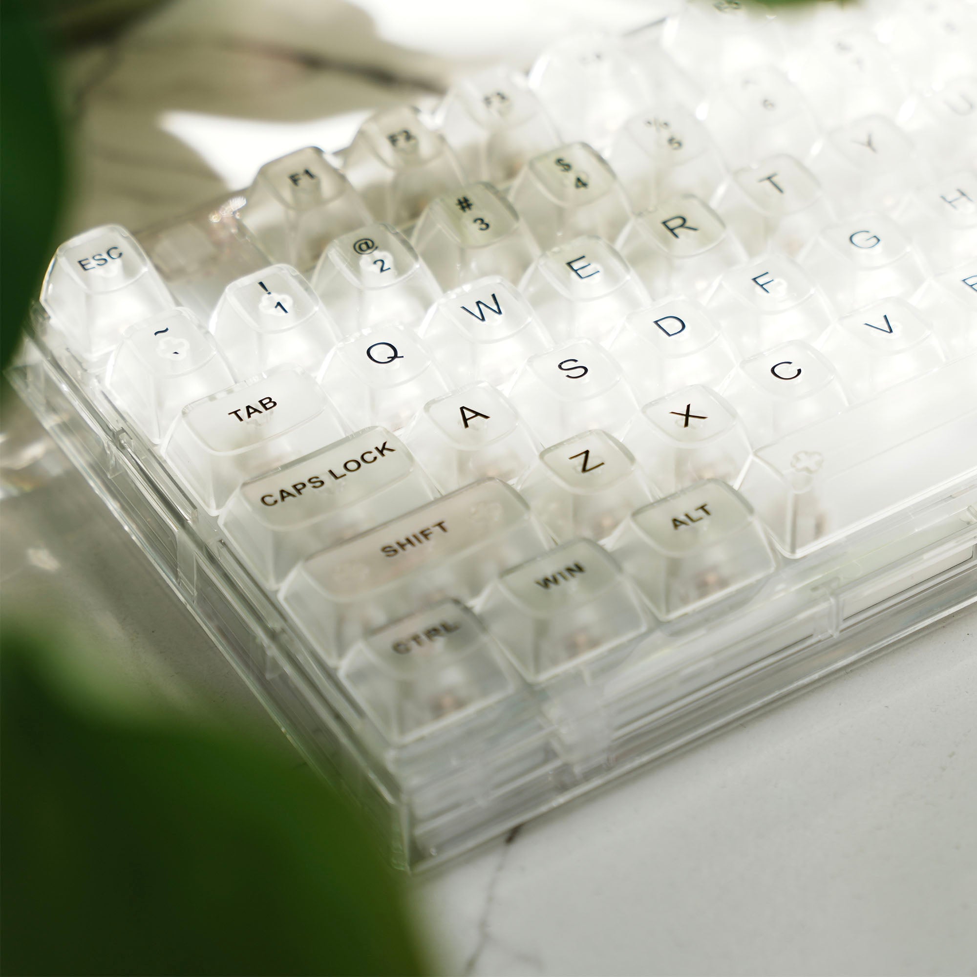 X75 Transparent Mechanical Gaming Keyboard – KeyGeak