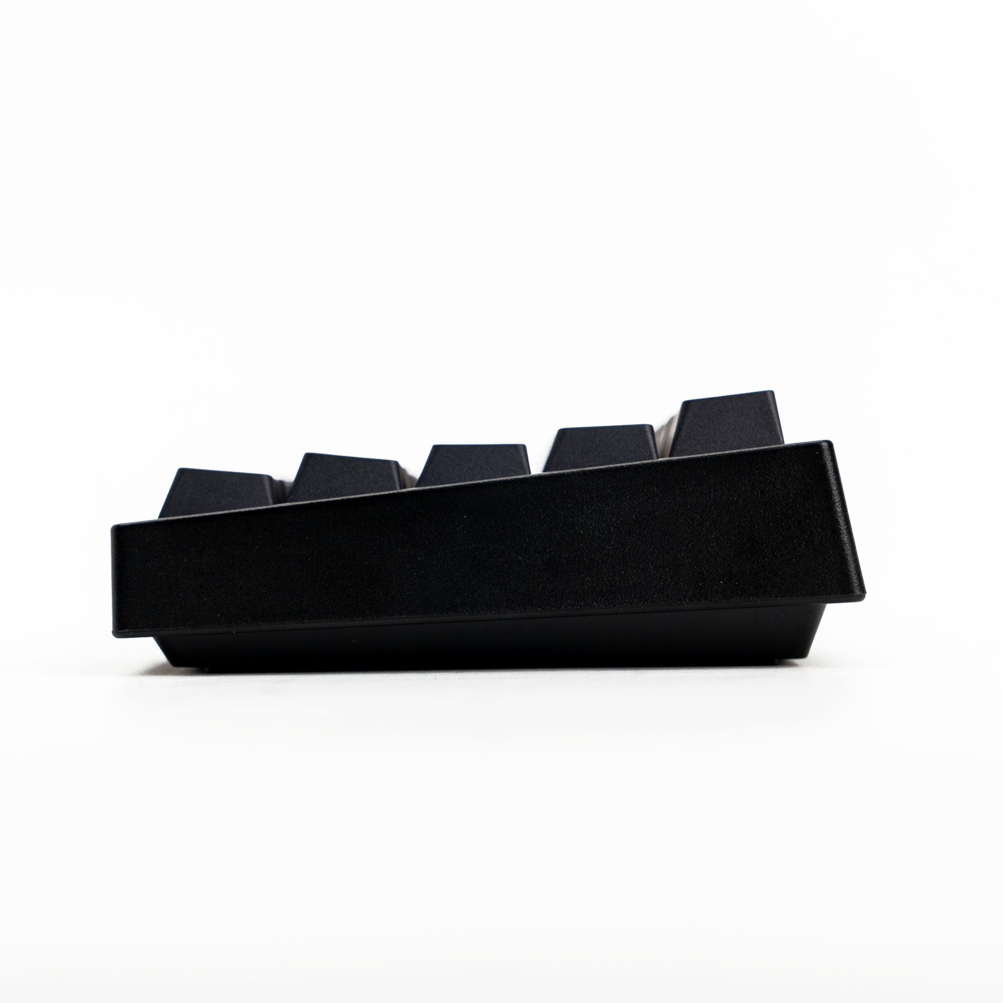 Minimalist Black PBT Cherry Profile Keycaps – KeyGeak